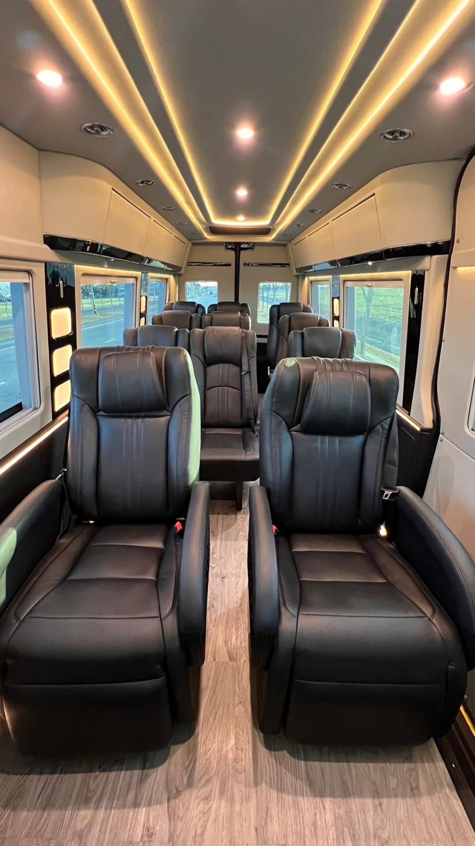 Mercedes-Benz Sprinter - V-van Luxury group